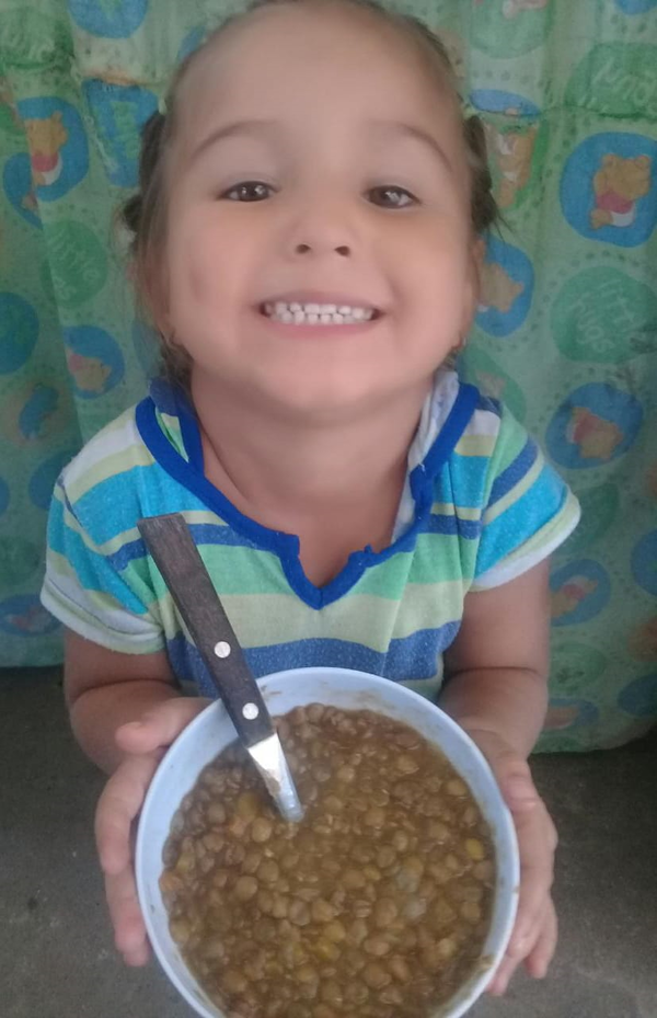 Coronavirus puts 14 million people at risk of missing meals in Latin ...