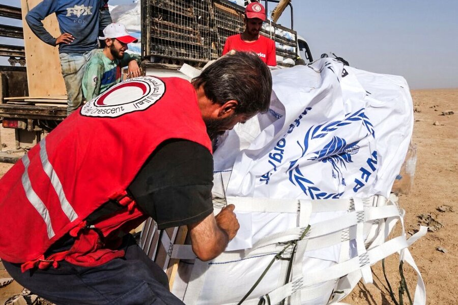 How do you drop food from 17,000 feet into a conflict zone? Watch our ...