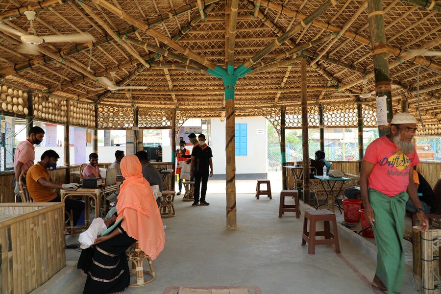 5 Ways To Safely Grocery Shop During The Coronavirus Pandemic World