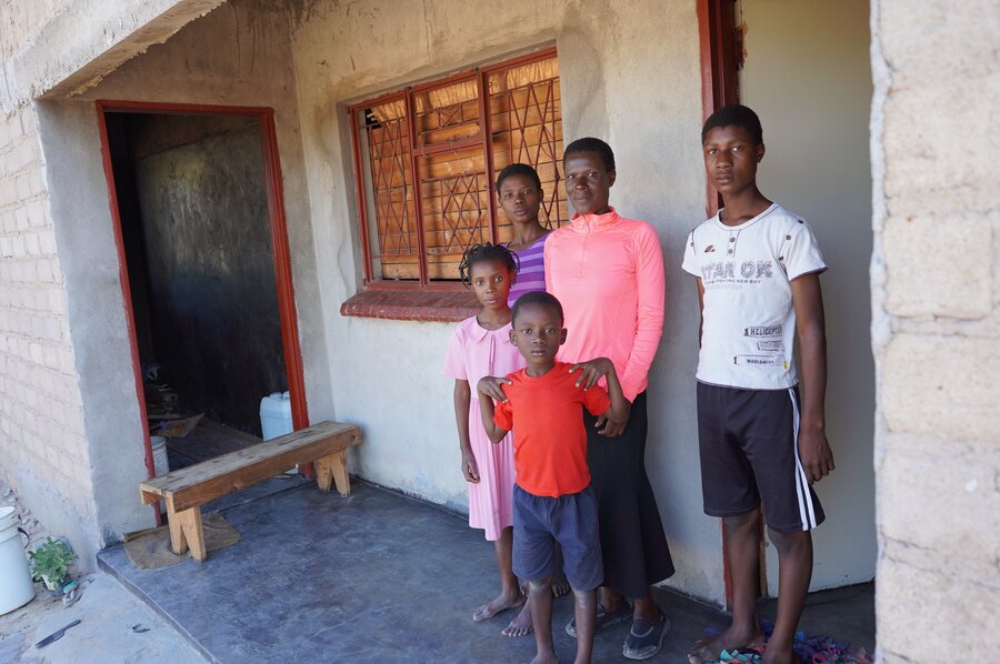 ‘We can’t stay indoors or we’ll die of hunger’: Coronavirus fears mount ...