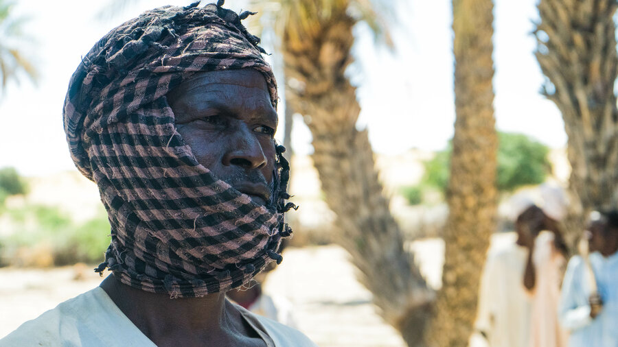 Chad: Men in grip of hunger make perilous journeys for work | World ...
